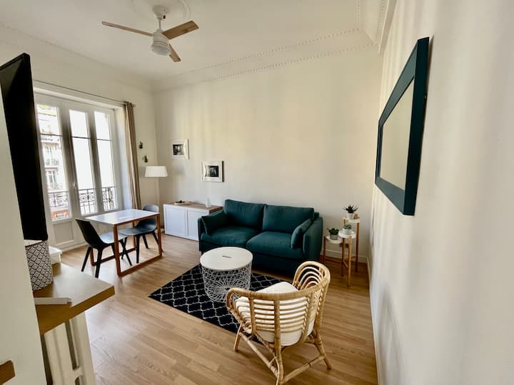 Nice: Super Appartement, Idéalement Placé - Nice