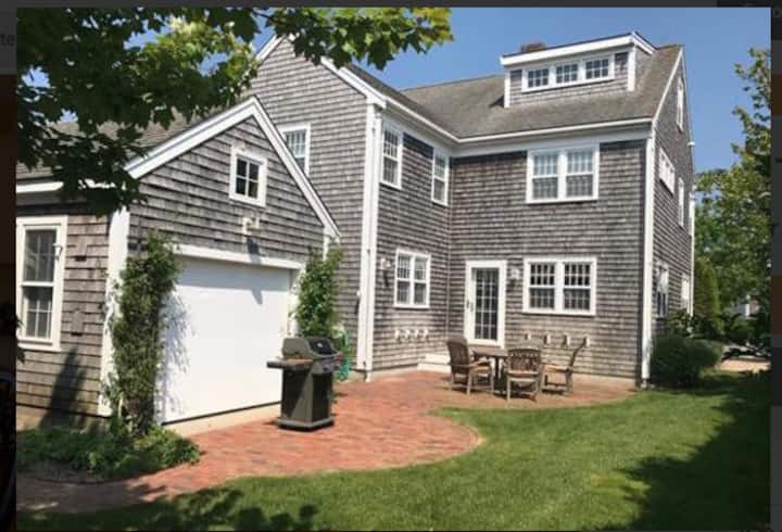 Nantucket Charm- Newly Renovated - Nantucket, MA