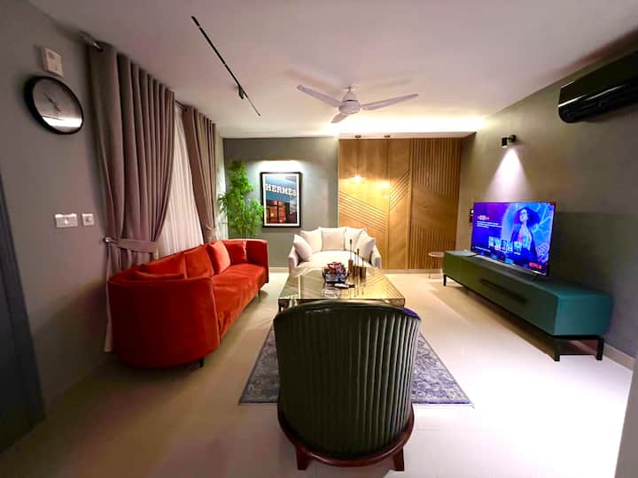 Flamingo Royale Apartments - Islamabad