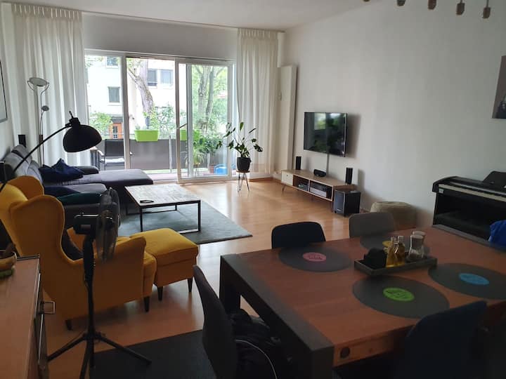 Wohnung In Schönster Und Enspannter Lage - Cologne