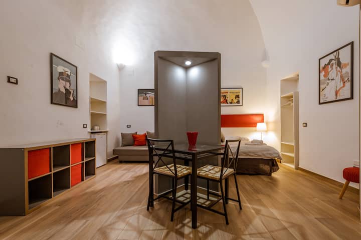 Red Suite | Palazzo Firrao - Naples Airport (NAP)