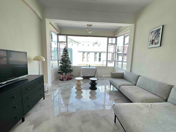 旺角豪華1000呎3房2衛住8人空氣清新旺中帶靜 - Hong Kong