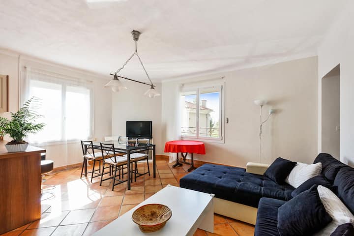 Appartement 4 Pièces 8 Personnes Confort 182138 - La Garde