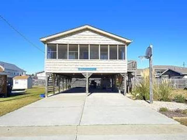 Beachburg - Walk To The Beach! - Kill Devil Hills, NC