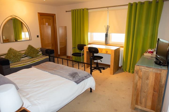 Quiet, Detached & Parking. Easy To City & Tullos - Aberdeen