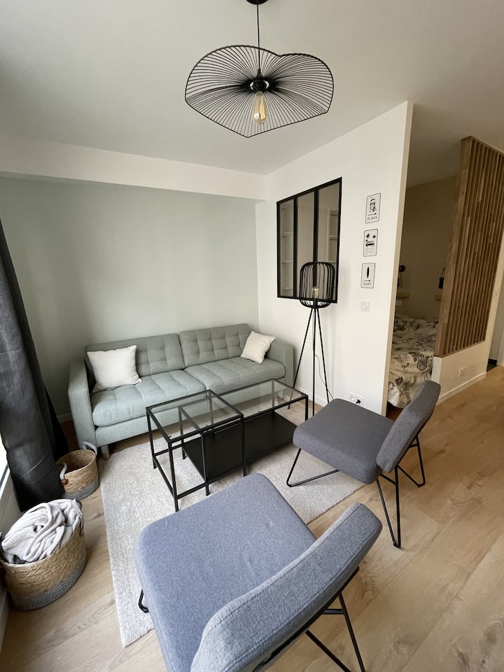 Fm-république Super Cozy Sur-équipé Neuf 32m2 - Párizs