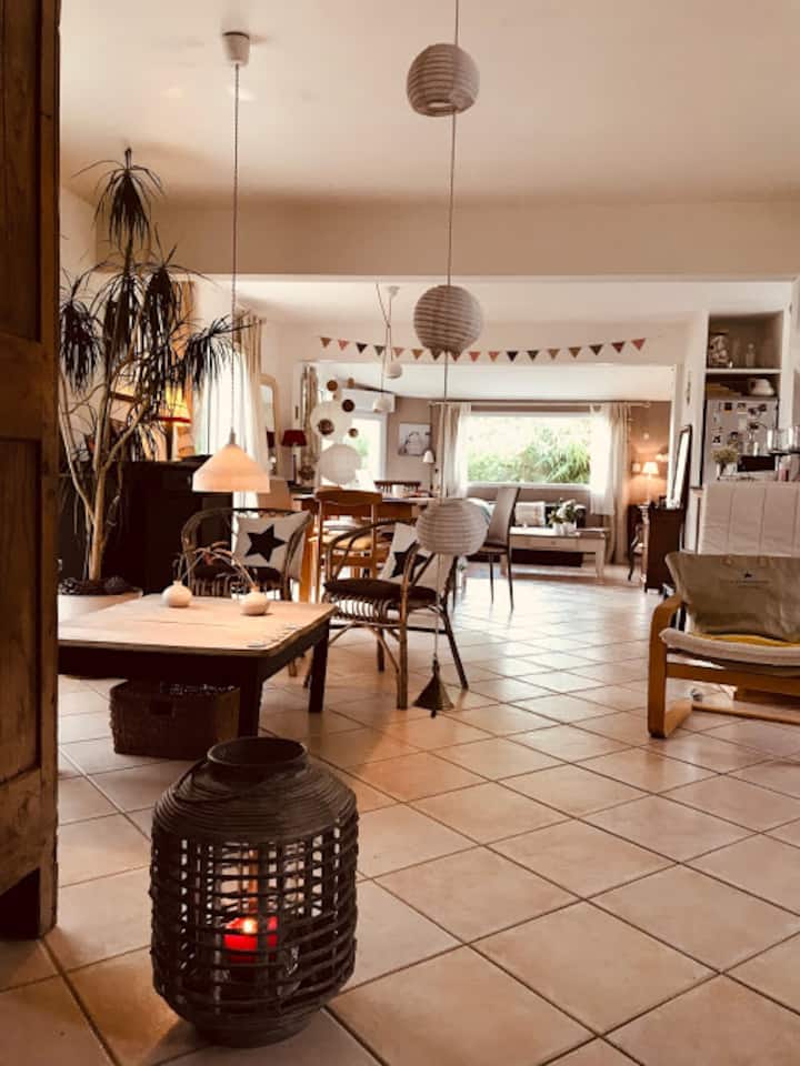 Maison Agréable Avec Jardin Clos - Damgan