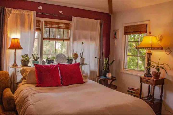 Beautiful Laguna 1bedroom Hostel -