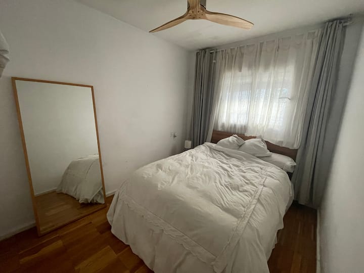 Apartamento Con Buenas Vistas Al Mar. - Rincón de la Victoria