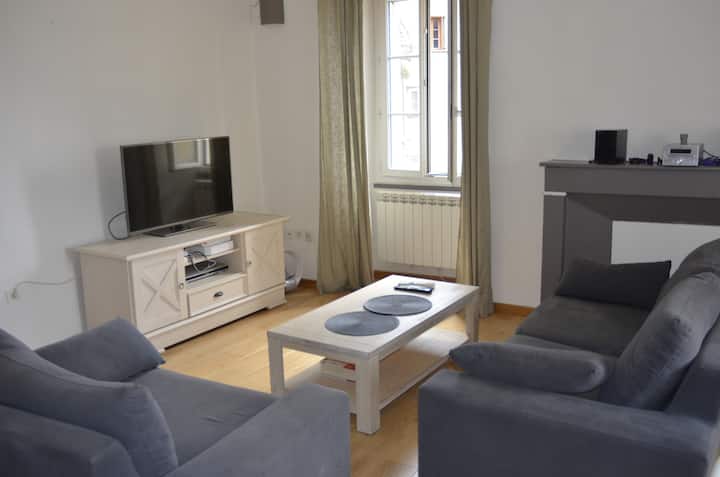 Appartement Au Pied De La Citadelle De Corte - Corte