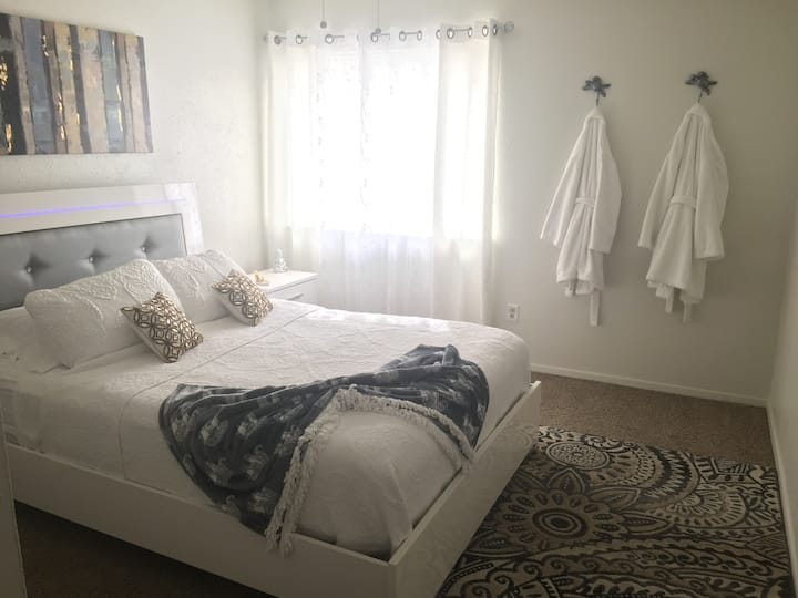 3/2 Close To Landa Park,wurstfest,gruene #12d - New Braunfels, TX