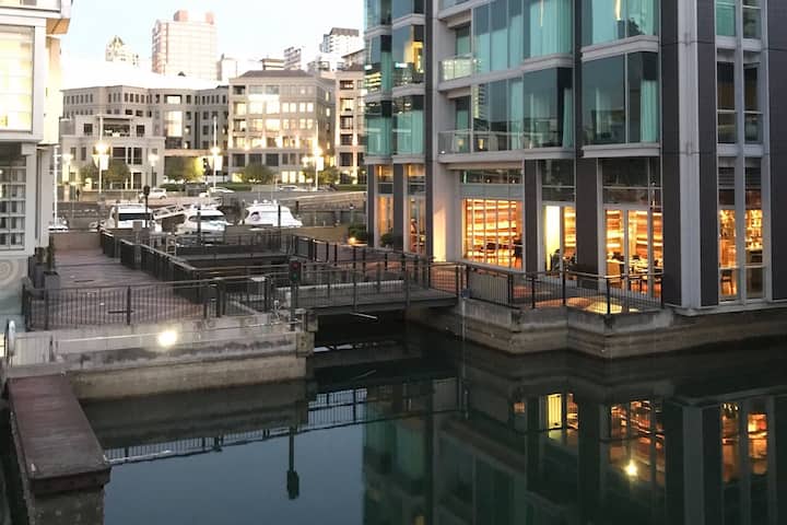 Viaduct View With Secure Car Park - Auckland
