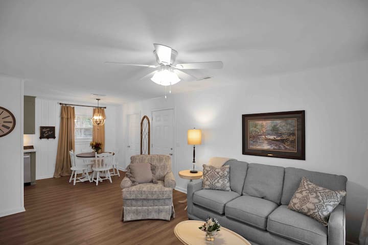 Hank’s Place - Clean•comfortable•family Stays - Ashford, AL