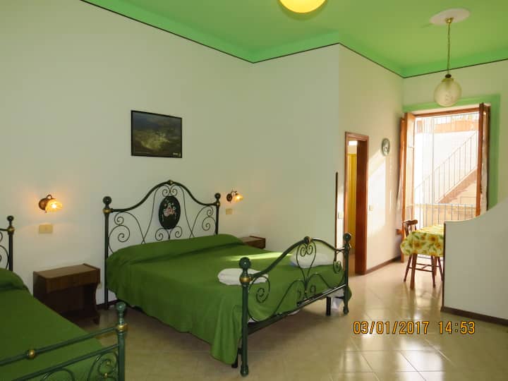 Appartement Avec Balcon - Lipari