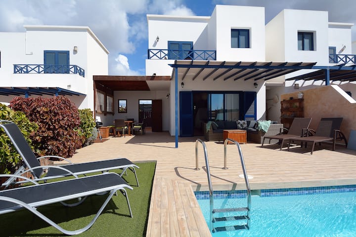 Kenia Beautiful House With Private Pool - Lanzarote