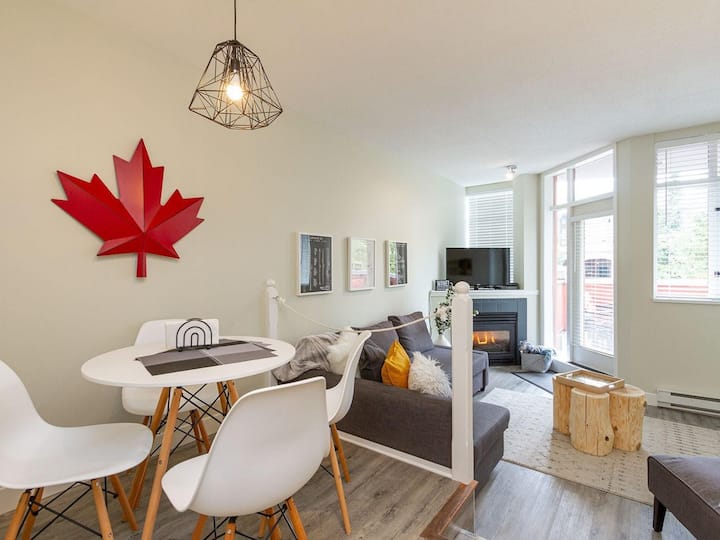 Gorgeous 1 Bed/1 Bath With Full Hotel Amenities - Whistler