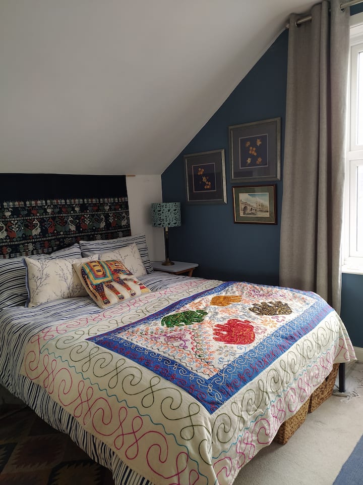 Lovely Ensuite Room Near Town Centre - Royal Leamington Spa