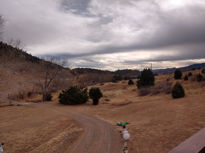 Red Rocks Amphitheater And Dinosaur Ridge Retreat - Morrison, CO