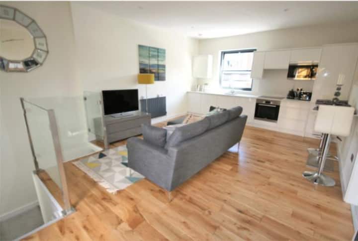 2 Bedroom Penthouse, Seaview Quarter - Cleethorpes