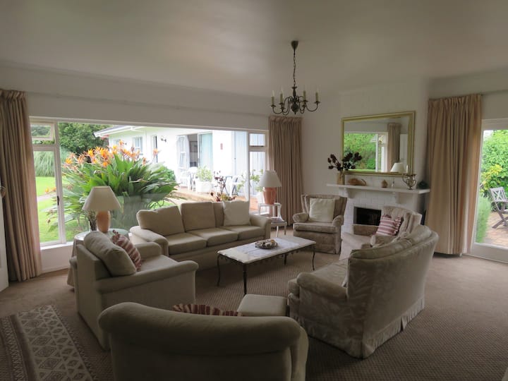 Hortensia Lodge - Hermanus