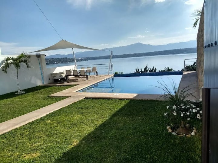 Casa Mirador - Tequesquitengo