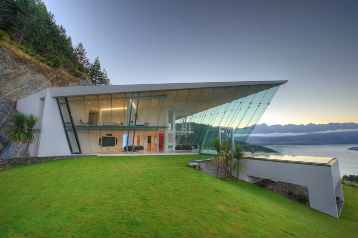 The Jagged Edge - Queenstown