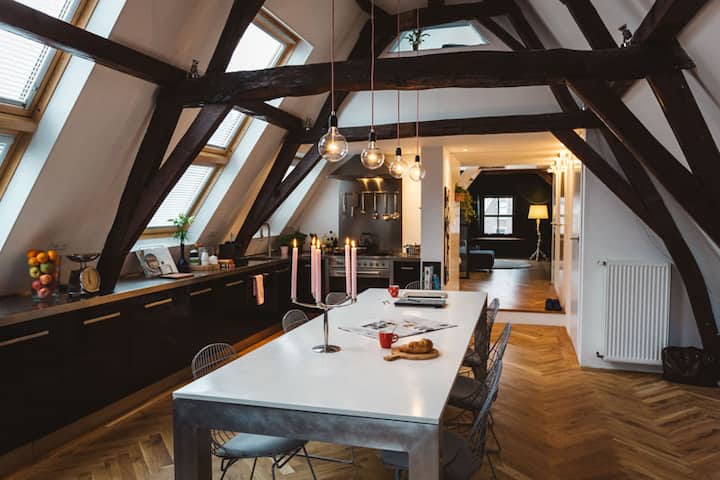 Design Loft In Old Centre With Equipped Kitchen - Utrecht