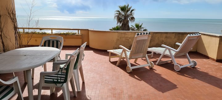 Attico Fronte Mare Anzio Lavinio 40 Minuti Da Roma - Anzio