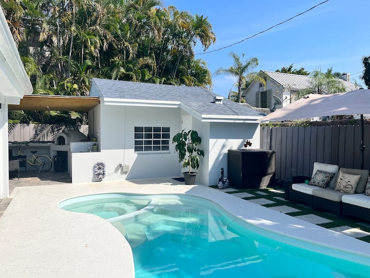 Pequeño Apartamento Encantador Con Piscina - Lake Worth, FL