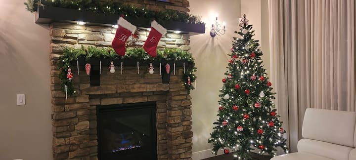 Yvr/luxe/theatre/new Westminster - New Westminster