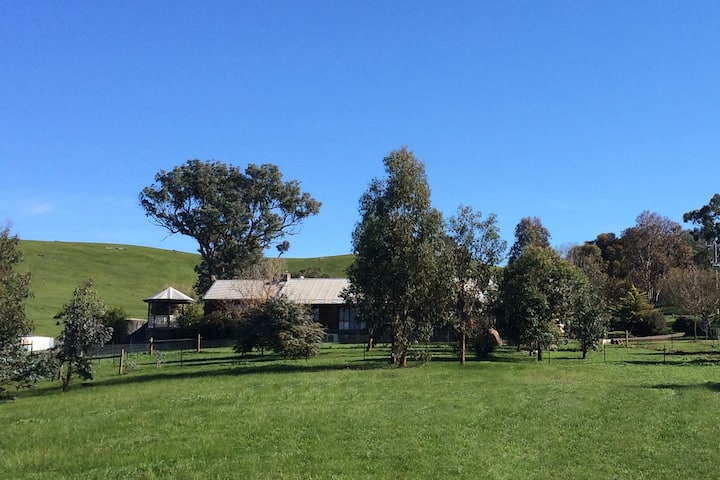 Tranquility & Charm In Self-contained Guest Suite - Mansfield