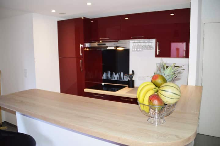 Grand 2 Pièces En Face De La Plage  Cagnes Sur Mer - Cagnes-sur-Mer