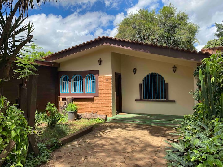 Casa Charmosa Na Vila São João - Barão Geraldo