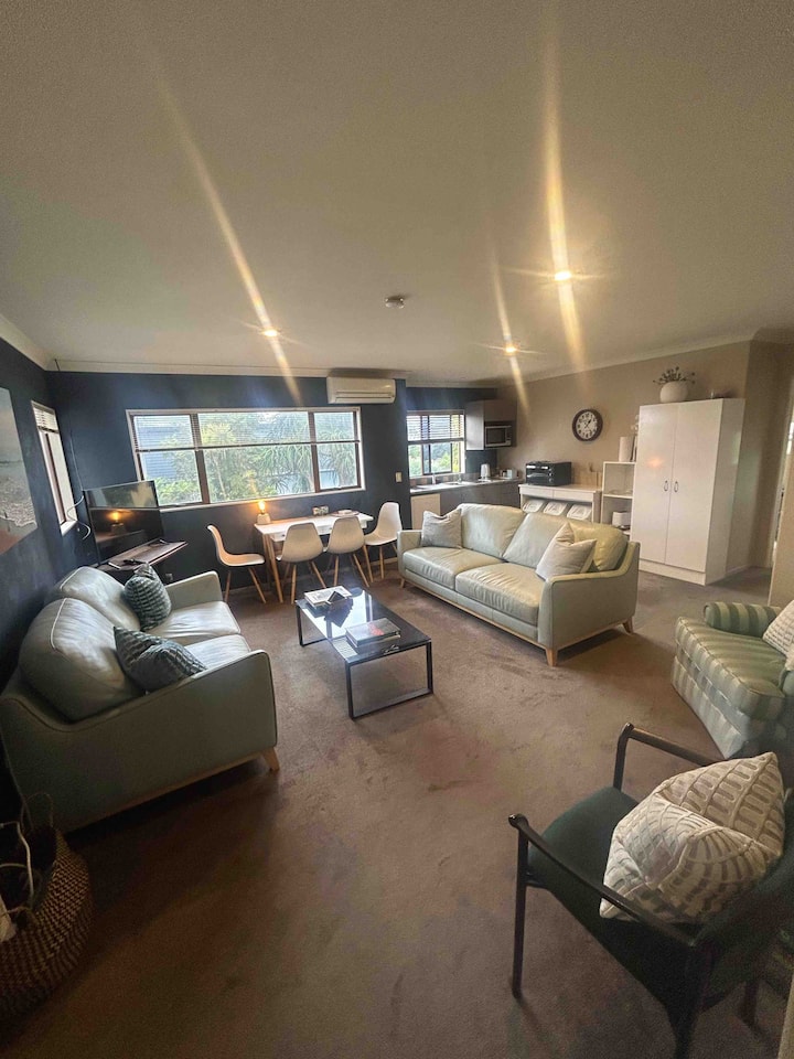 Beach Apartment - Papamoa