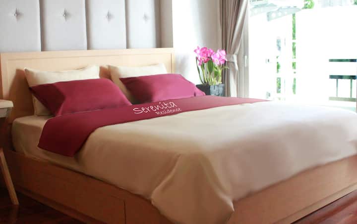 Studio Sukhumvit 22, Mrt Bts Asok Phrom Phong (2f) - Bangkok