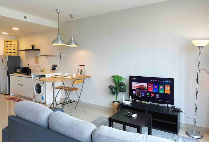 【New 2023】comfy Homestay Trefoil Setia Alam - Klang