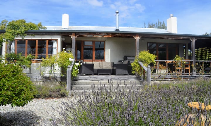 Cosy Cottage In Stunning Wanaka Close To Town - Wanaka