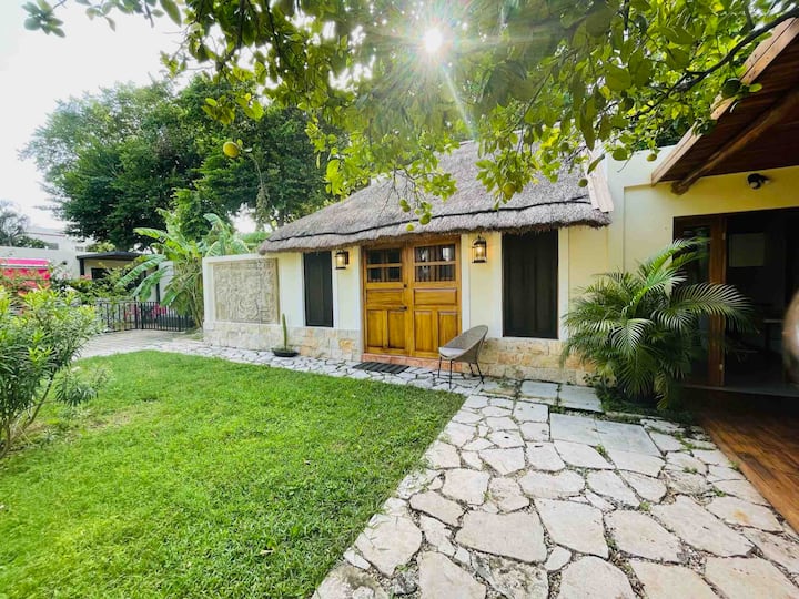 "Luxury Mayan House" Safe & Clean In Downtown! - Mérida