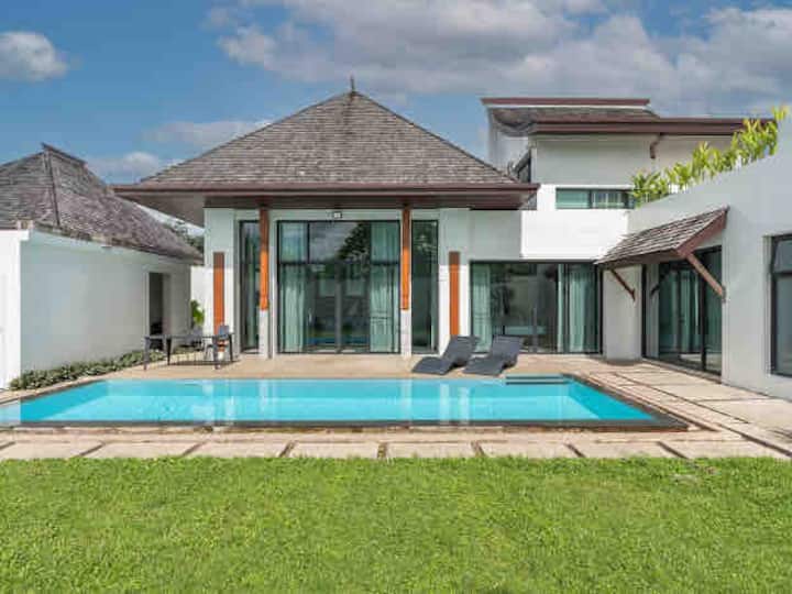 5 Mins From Boat Avenue / Laguna Phuket. 2 Br - Phuket