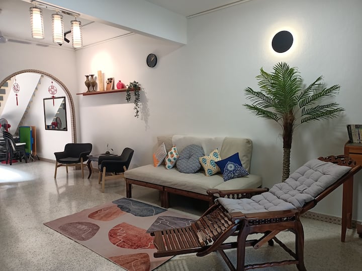 Near Pg Hill Old Nanyang 4br Cozy Spacious 14 Paxs - Gelugor