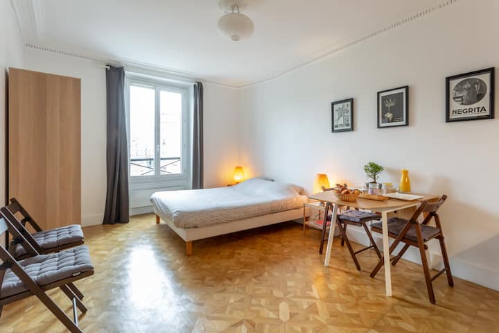 Alexis' Lovely Independent Studio - Near Marais - Buttes-Chaumont
