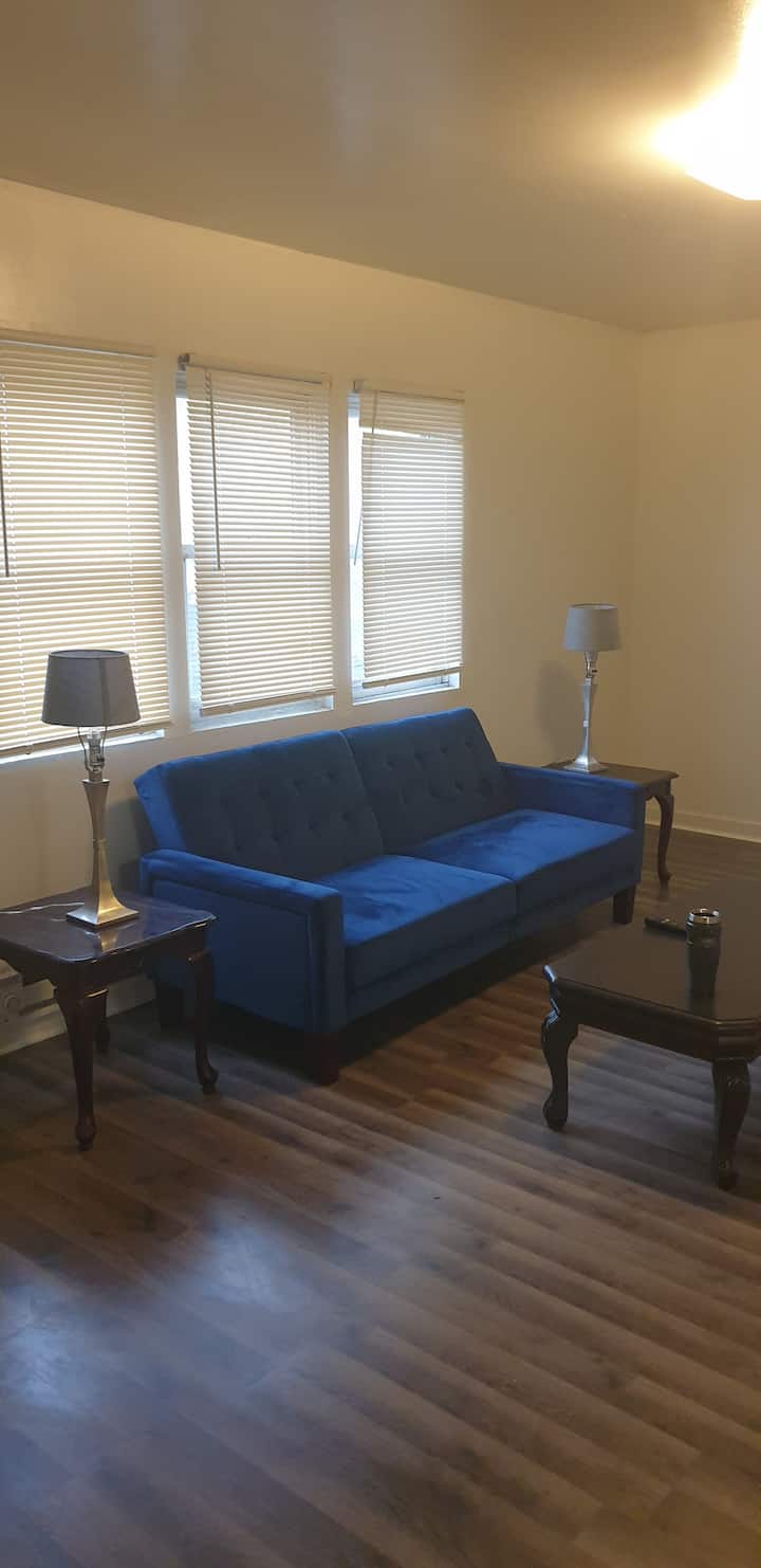012 Lovely One Bedroom Apartment. - Joliet, IL