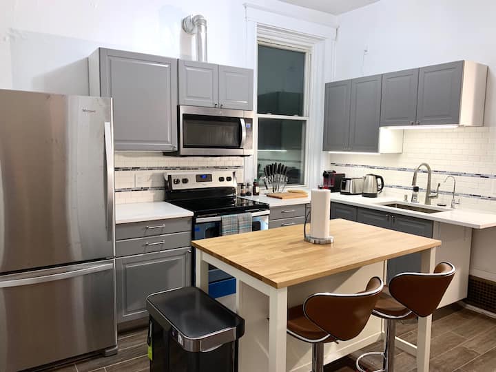 Upscale Room F Near Uc, Hospital And Zoo W/parking - Cincinnati, OH
