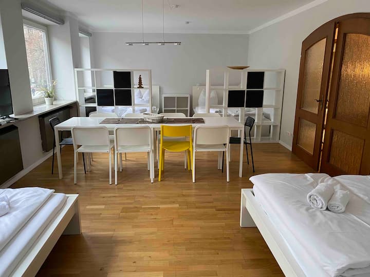 Großes Apartment Im Herzen Der Nürnberger Altstadt - Norymberga