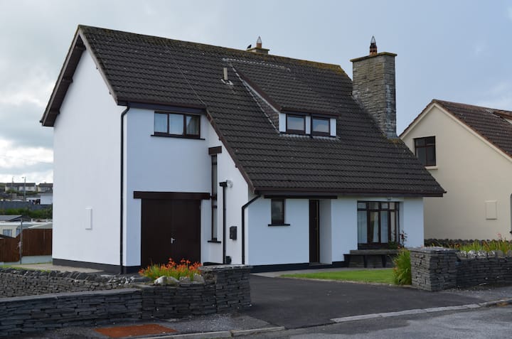 Great Location, Beautiful Home, Seapark Has It All - Lahinch