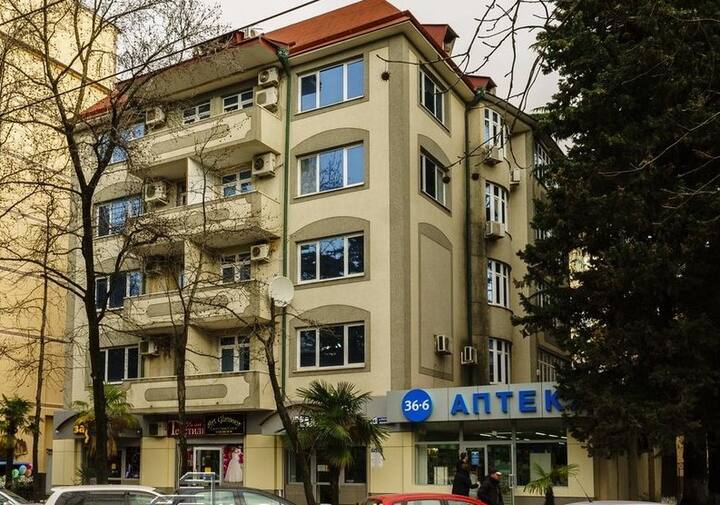 Гостевое помещение №1 на ул.Конституции 24а г.Сочи - Sochi