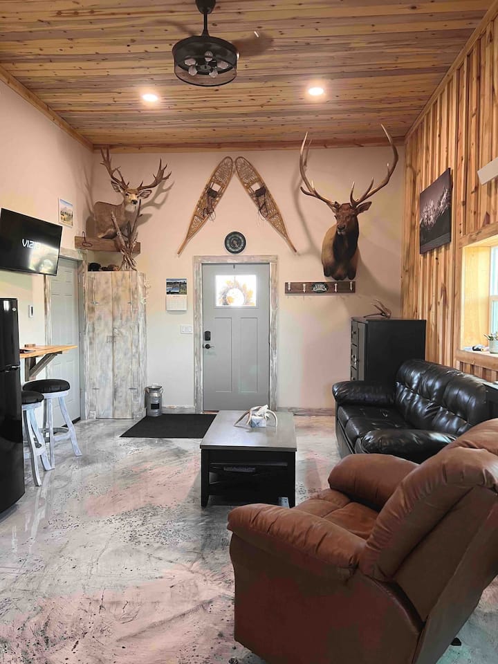 The Little Lodge - Laramie, WY