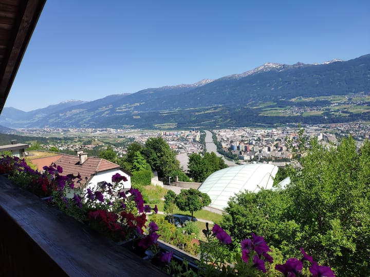Alpendohle Apartments "Edward Hopper" - Innsbruck