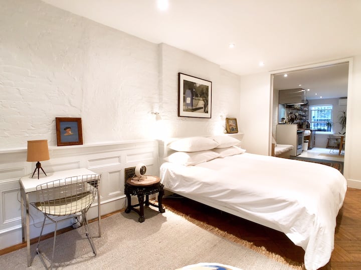 Lovely Brooklyn Brownstone Garden Apartment - Brooklyn, NY