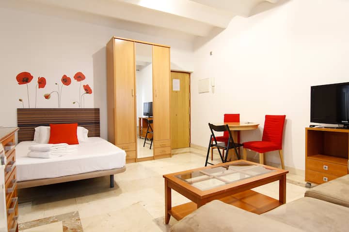 Plaza Santa Ana, Studio, 3 Personnes 30 M2, Calme - Madrid